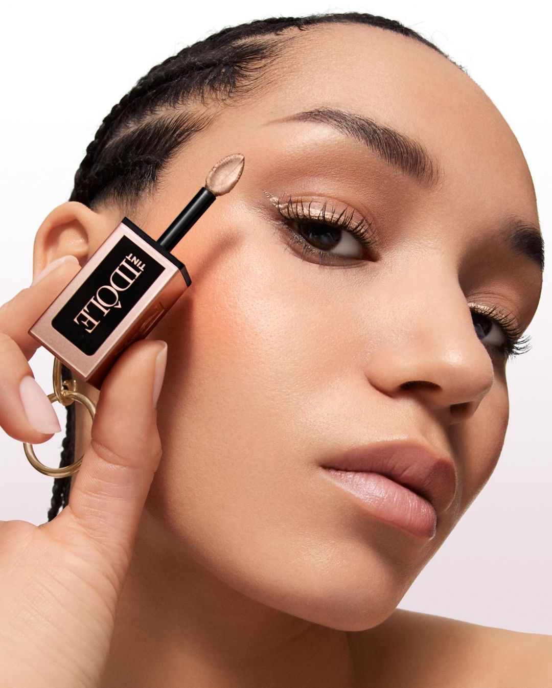 Feel22 | Shop Makeup, Skincare & Perfume Online | Delivery in Lebanon